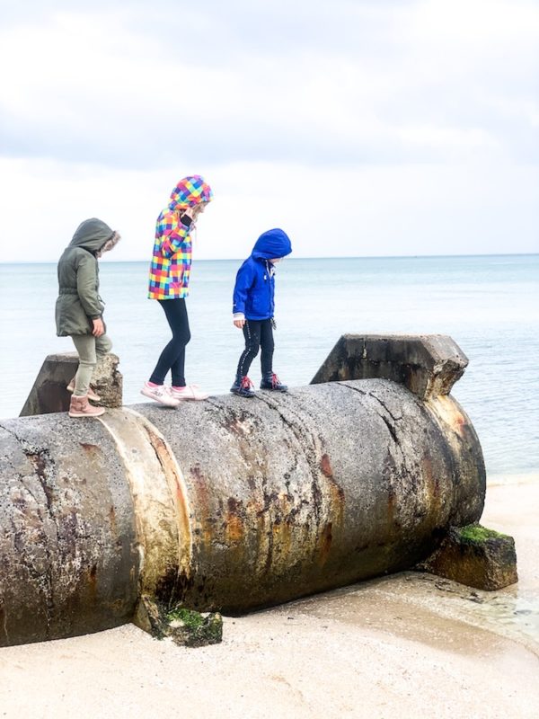 McCRae Beach kids - Take Me To Australia